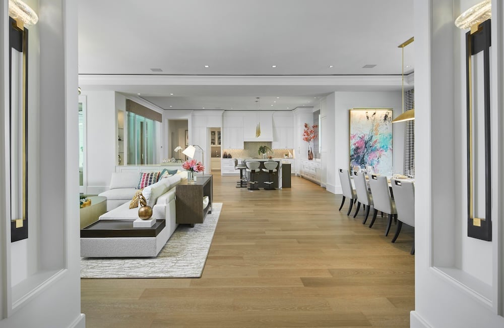 2075 Gordon Drive East